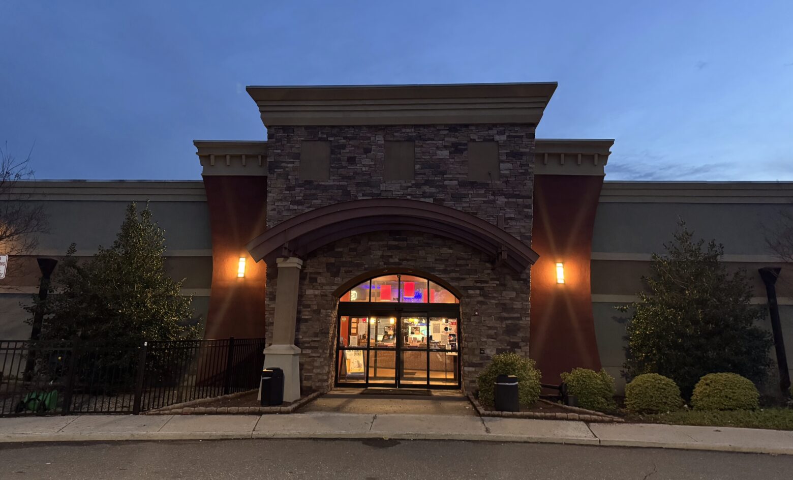 The BEST Bowling In NJ - Colonial Bowling & Entertainment